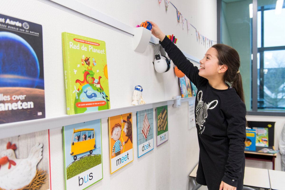 Modular Wall Displays | How to Create One for your Office